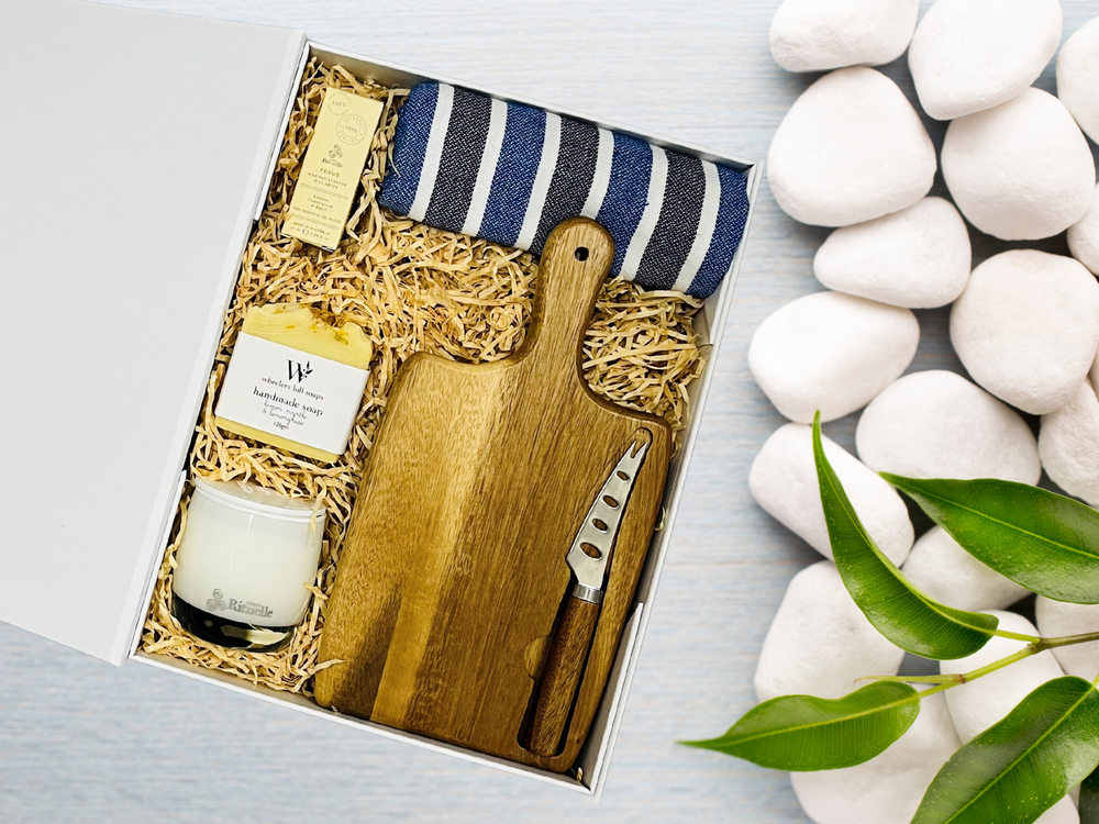 Welcome Home Gift Hamper for New Homeowners | Corporate Gift Hamper Co